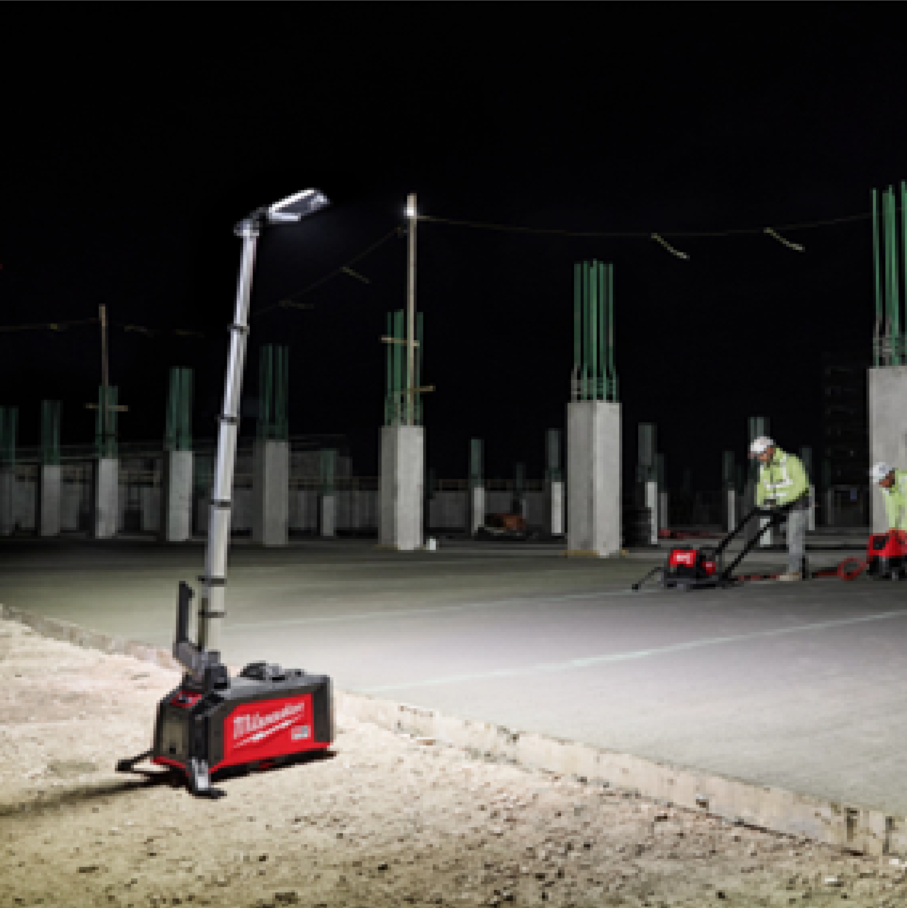 MILWAUKEE MX FUEL Compact Tower Light 15000 LUMENS MXF TLIC-0 APJ BARE UNIT