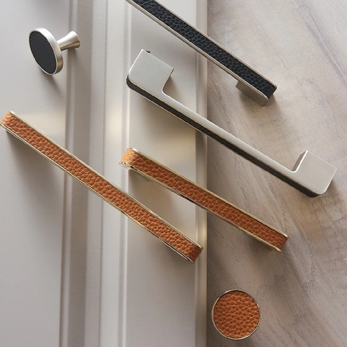 HardwareCity BROWN LEATHER Cabinet Handles 115MM SCANDINAVIA SCANDIBR-96